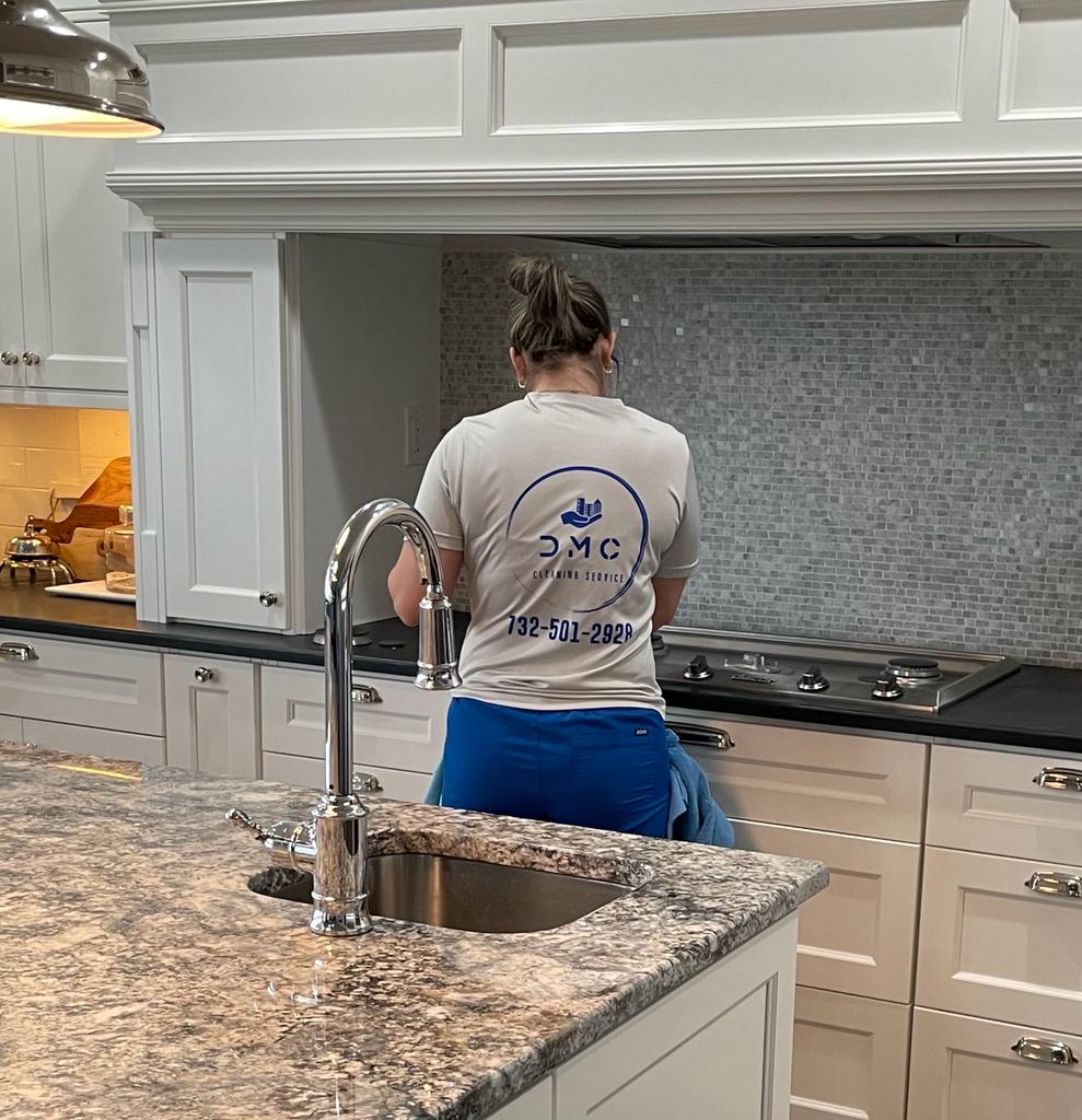 DMC Cleaning Service